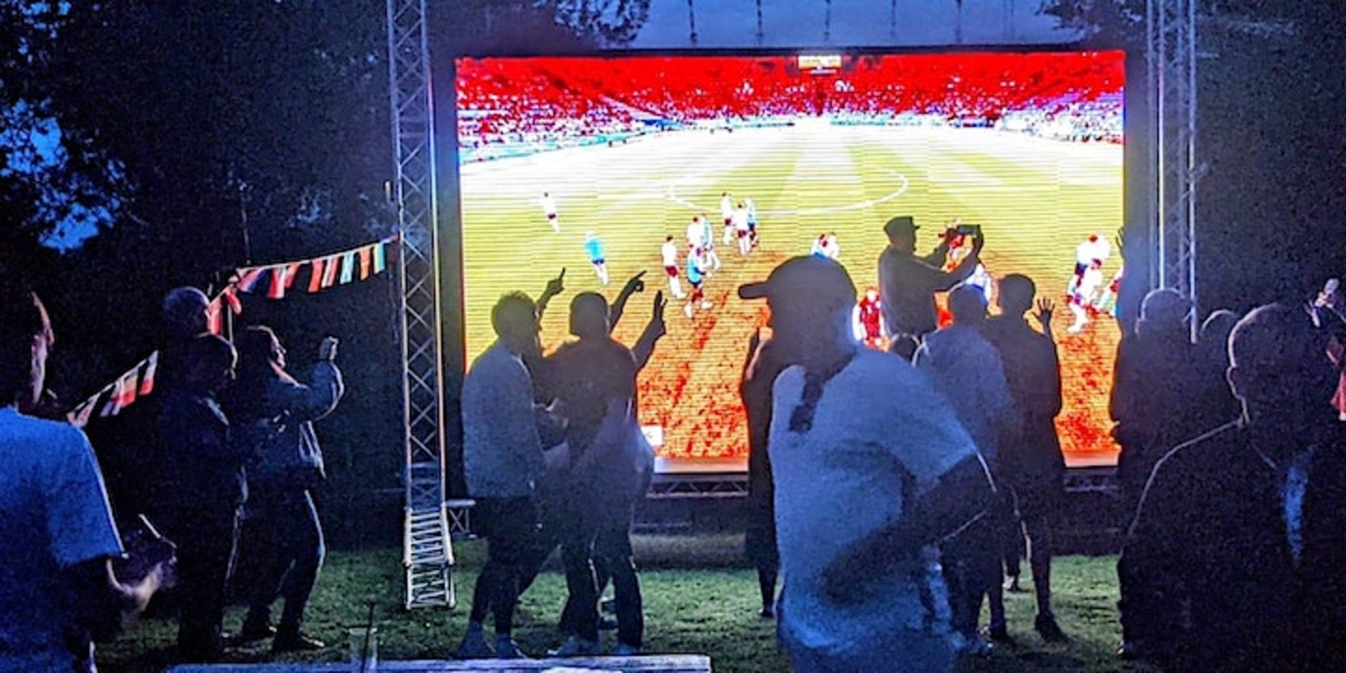 World Cup FanZone @ The Chipperfield Boot - Buy tickets